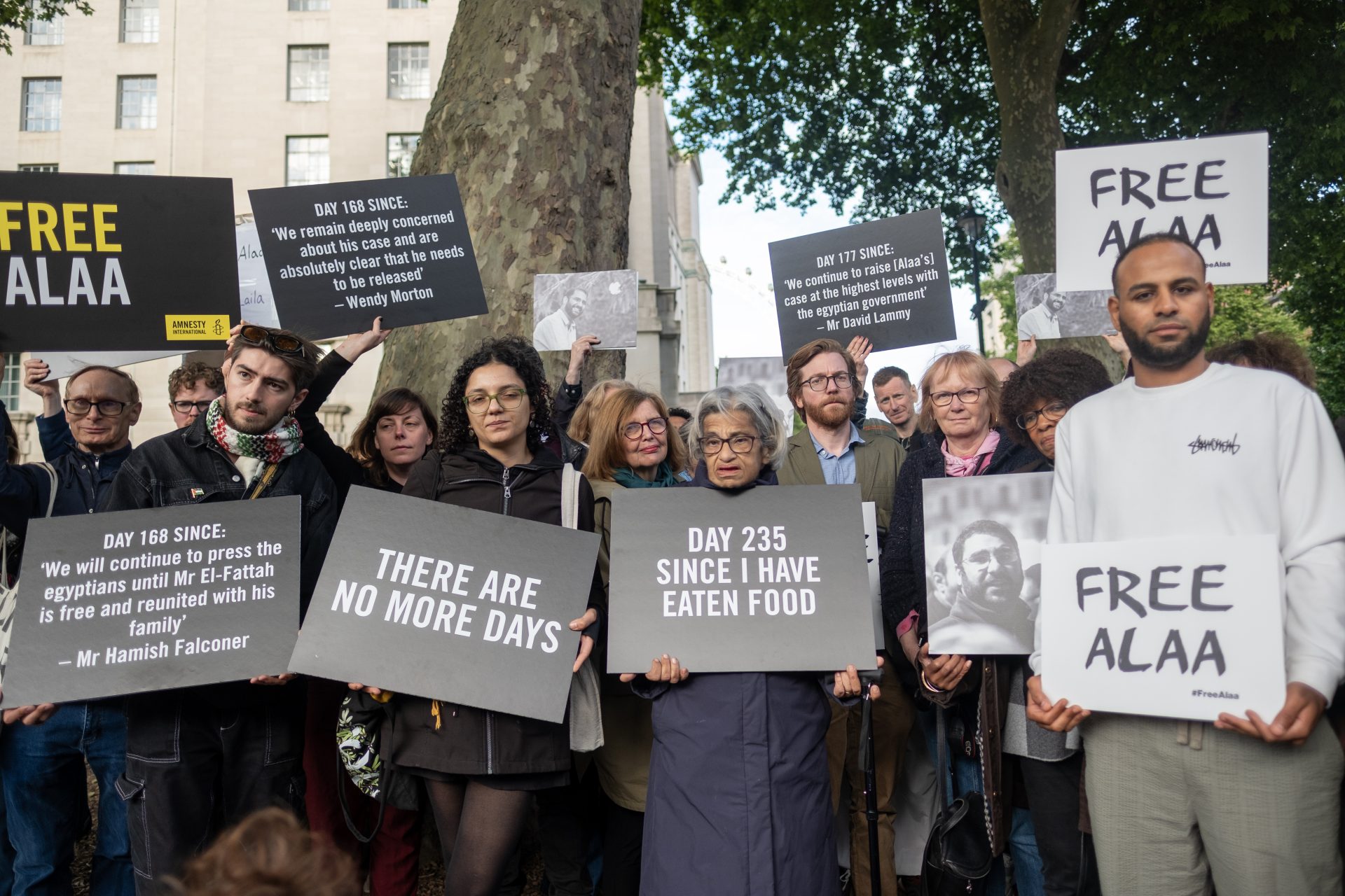 Alaa Abd el-Fattah's detention ruled arbitrary by UN Working Group ...